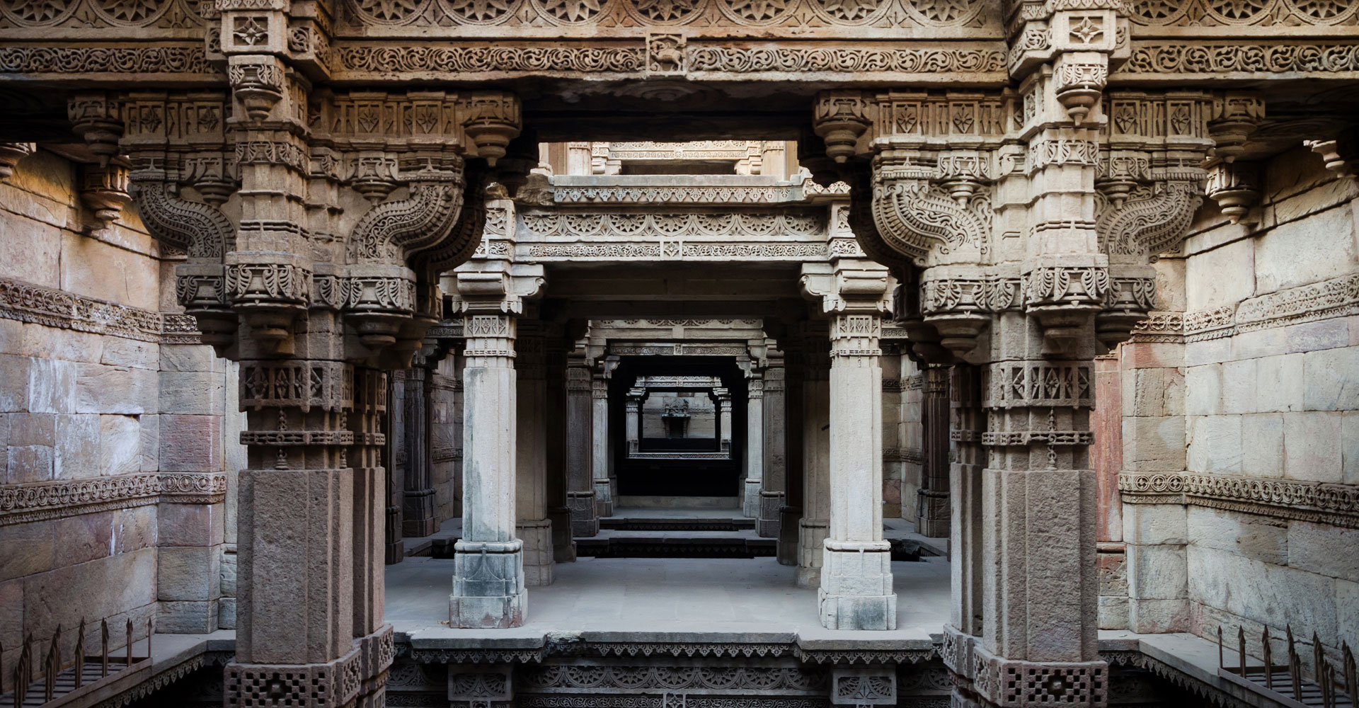 Gujrat Heritage Tour – India and Beyond